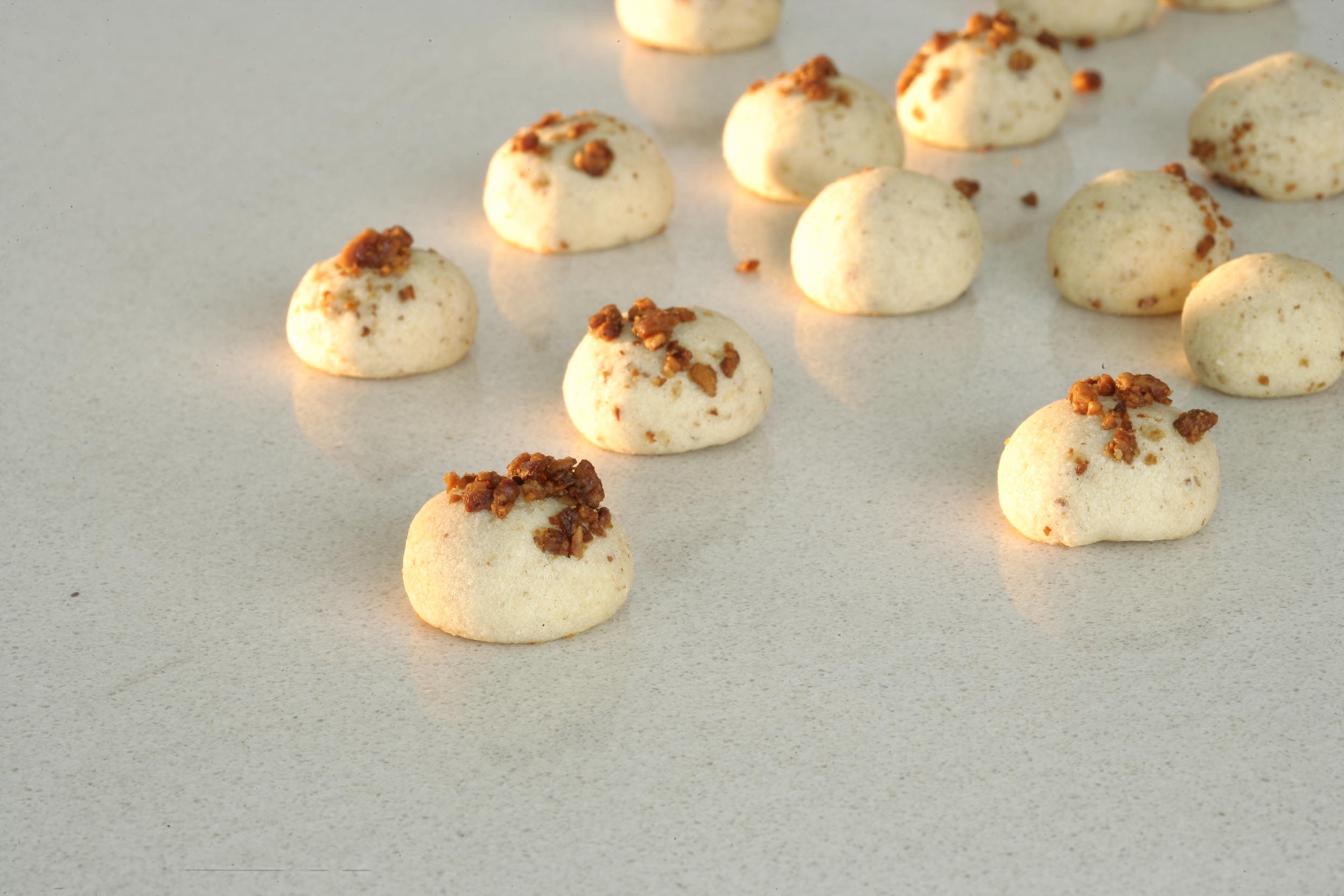 Caesarstone EggShell Quartz: Photos, Pricing & Slab